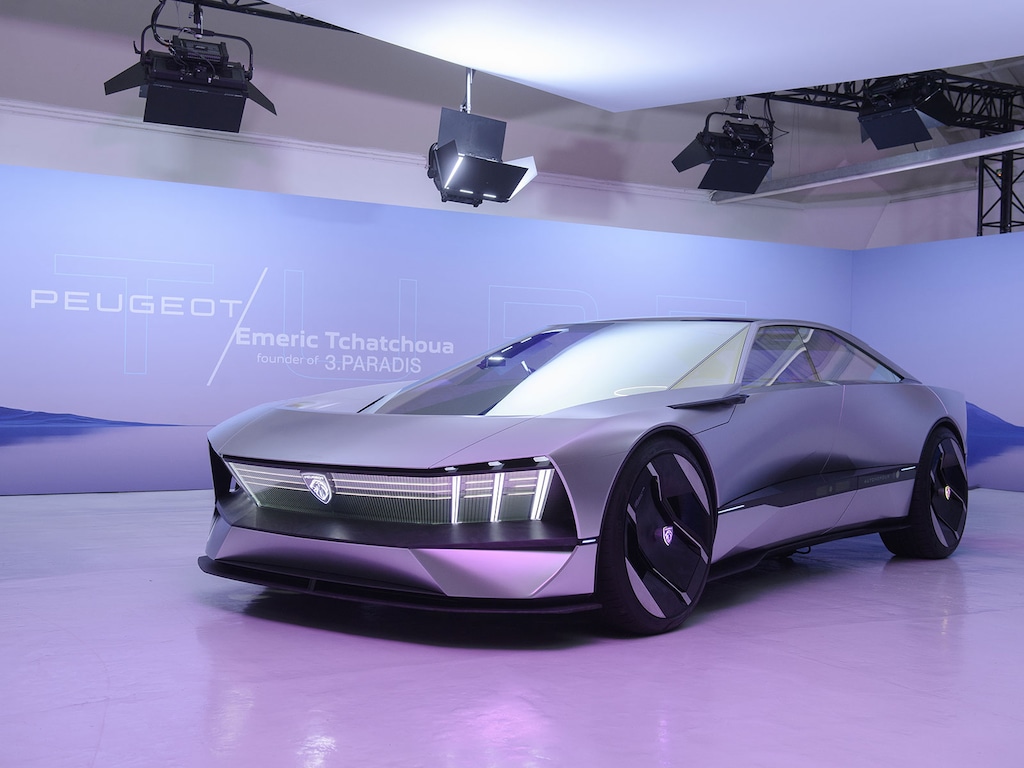Peugeot Inception Concept: When future rhymes with allure